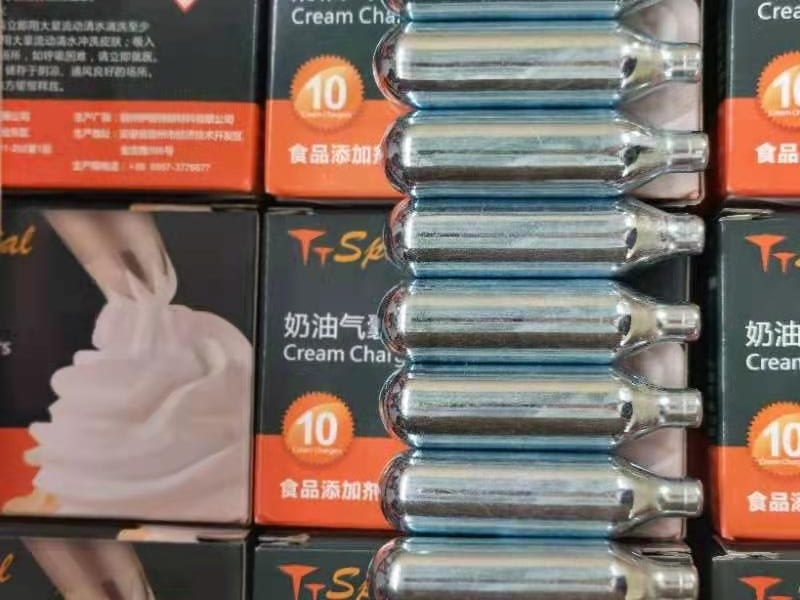 small cartridge of nitrous oxide for the cake